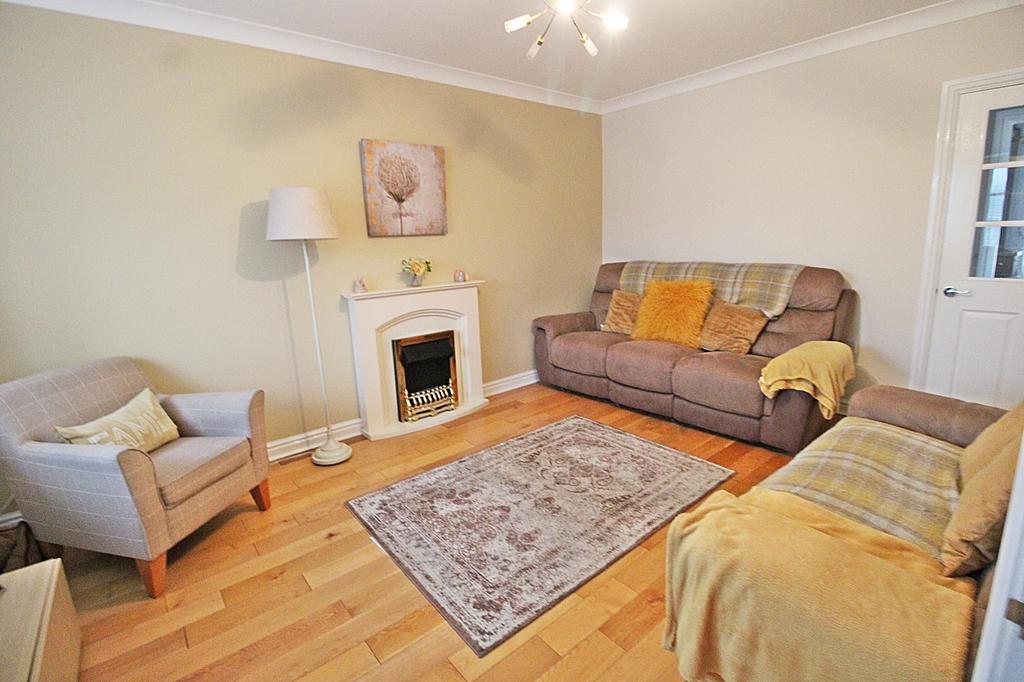 Tonyrefail, Porth CF39 3 bed semi-detached house for sale - £240,000