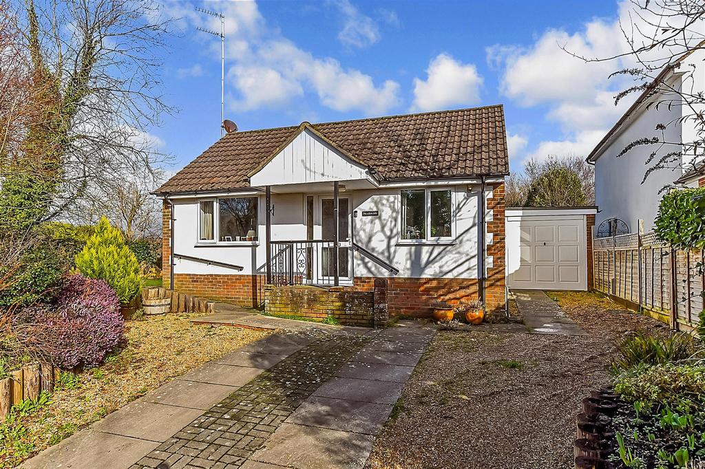 Barnham Road, Eastergate, Chichester... 1 bed detached bungalow - £415,000
