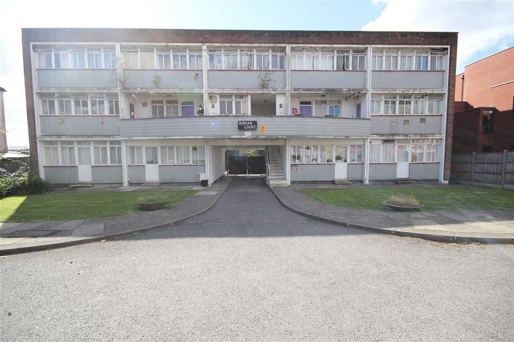 283-295 Pinner Road, Harrow HA1 2 bed flat - £1,600 pcm (£369 pw)