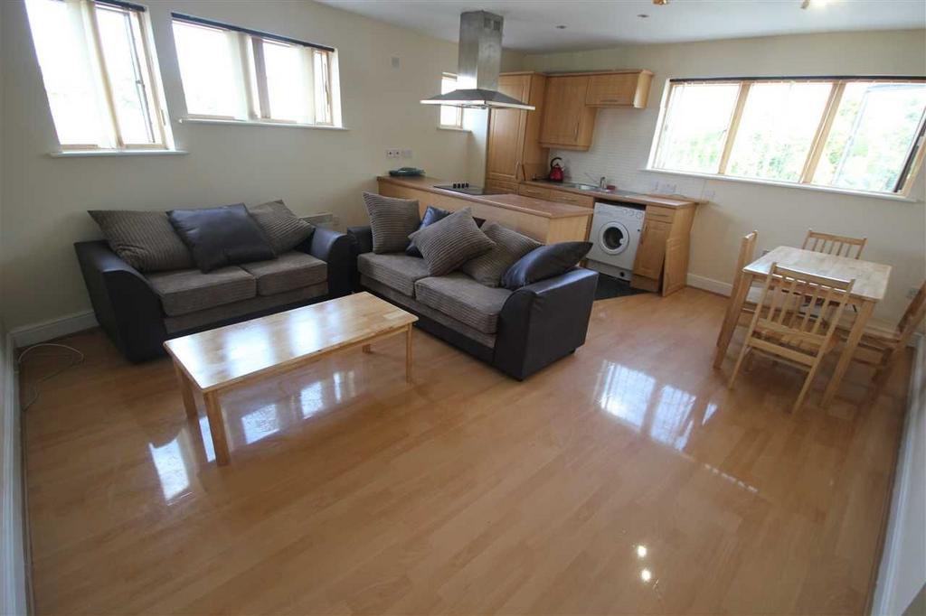 Sovereign Place, Harrow HA1 2 bed flat - £1,850 pcm (£427 pw)