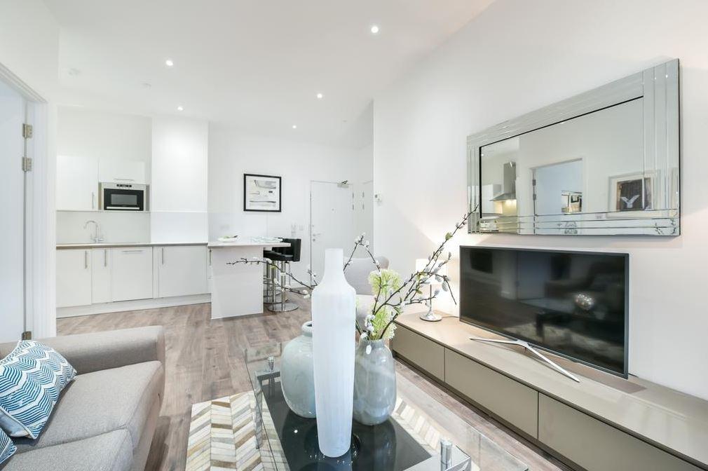 Delta point, Wellesley road, Croydon... 1 bed apartment - £1,350 pcm (£ ...