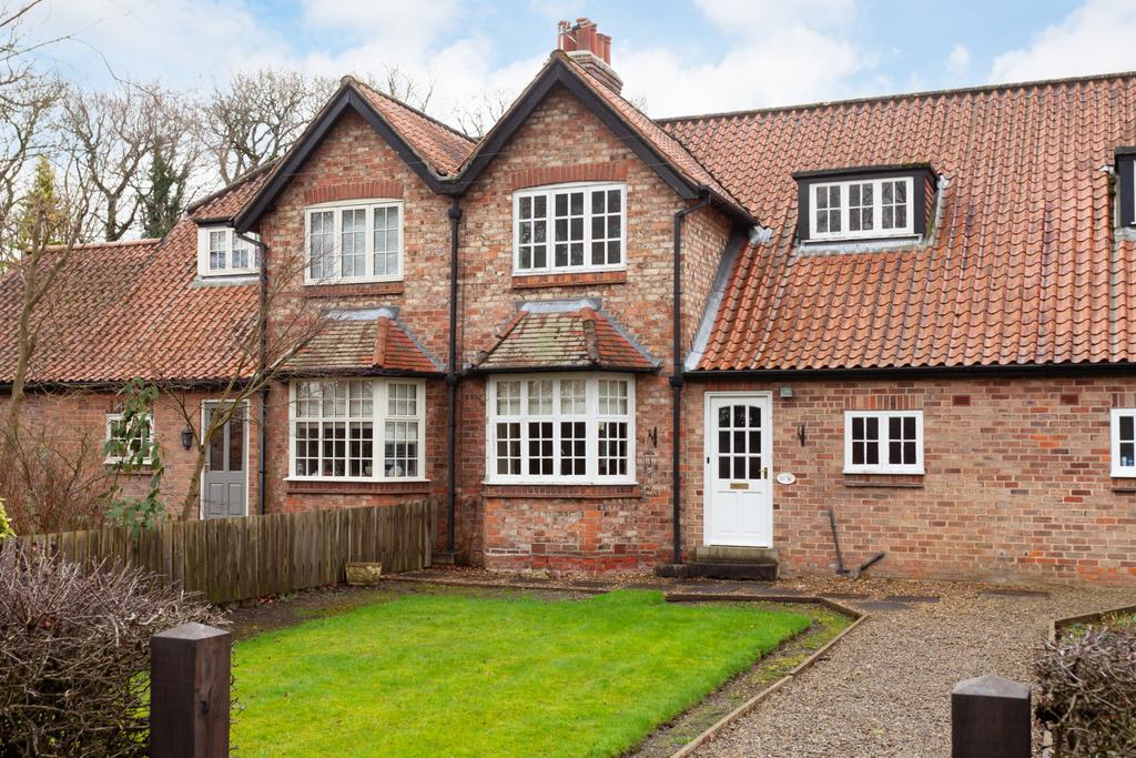 Main Street, Sand Hutton, York, YO41 3 bed terraced house for sale - £ ...