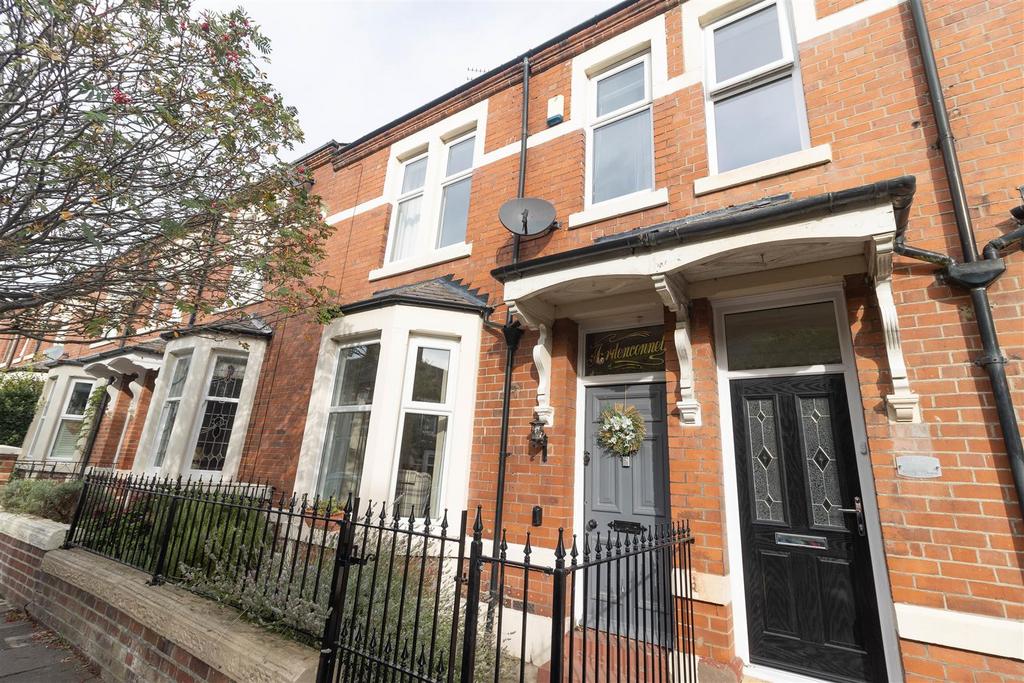 Sandringham Gardens, North Shields 3 bed terraced house - £310,000