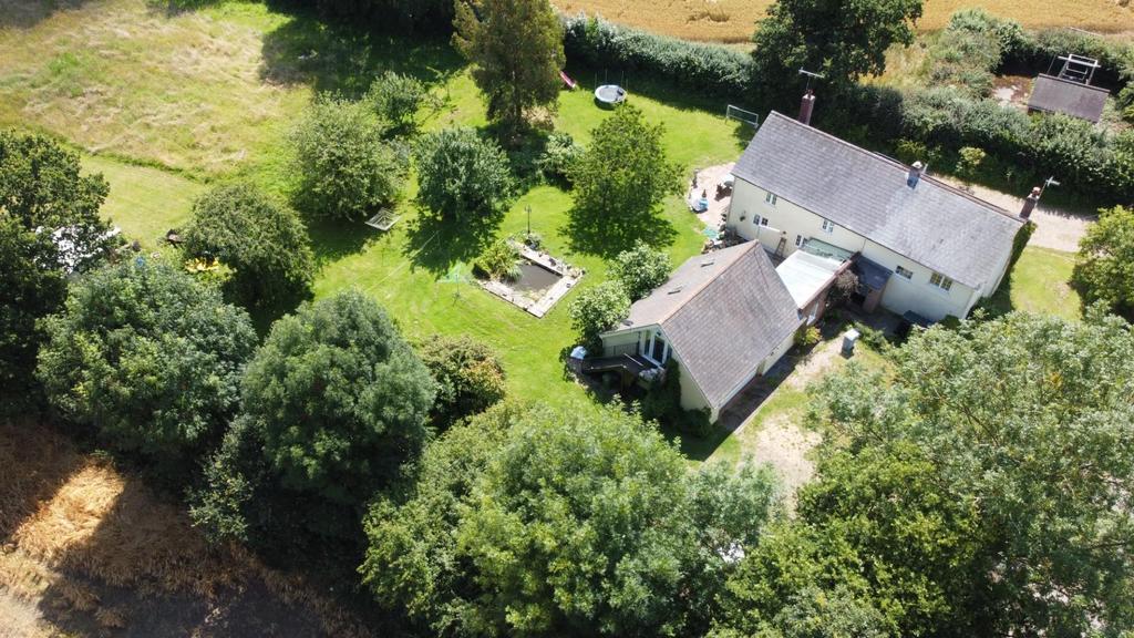 Stackwood Road, Polstead Heath CO6 4 bed detached house - £725,000