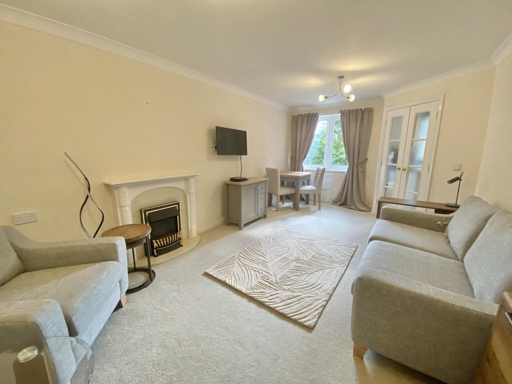 Stevens Court, 405-411 Reading Road... 1 bed apartment - £145,000