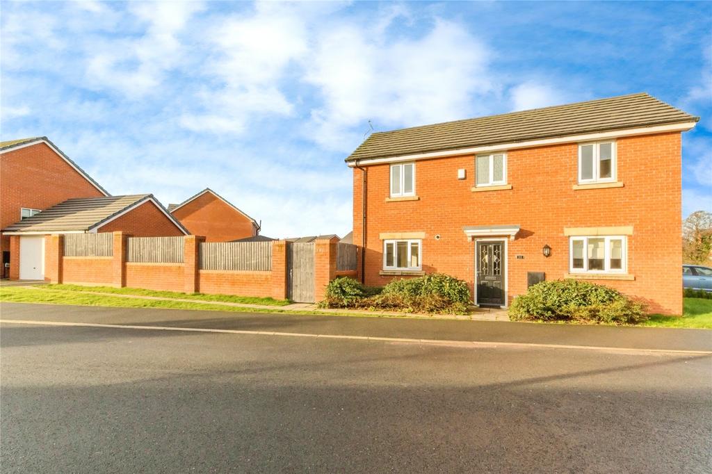 Ellis Close, Shavington, Crewe... 3 bed detached house - £260,000
