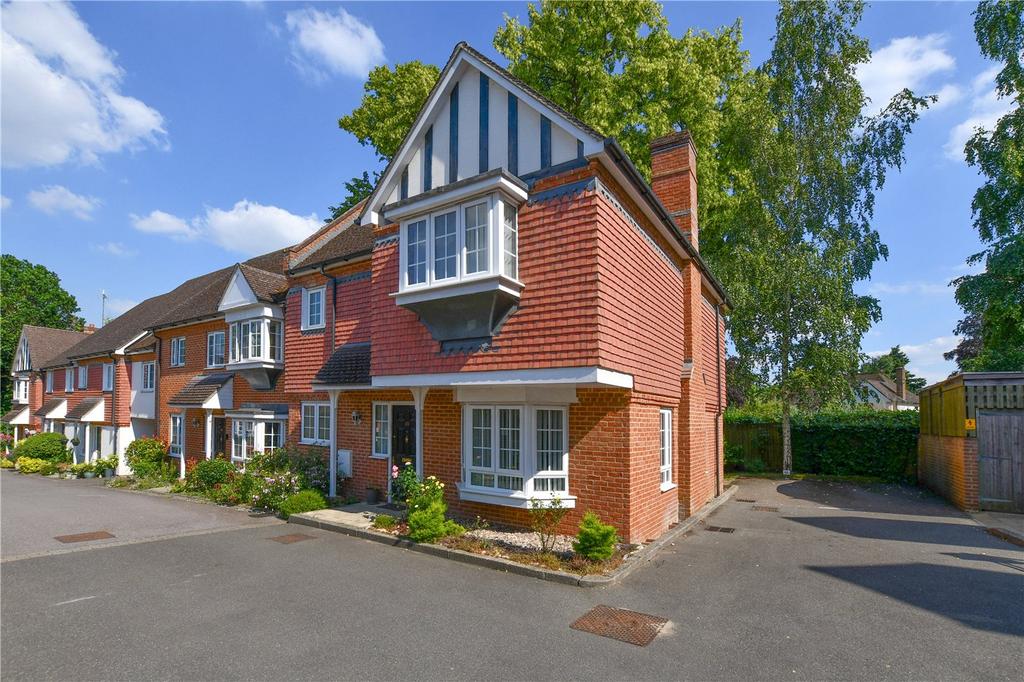 Harding Place, Berkshire RG40 2 bed retirement property - £460,000