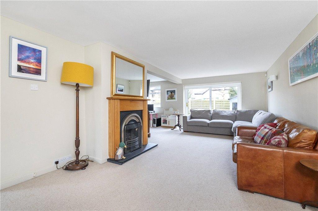 Sun Lane, Burley in Wharfedale, Ilkley, West Yorkshire, LS29 4 bed ...