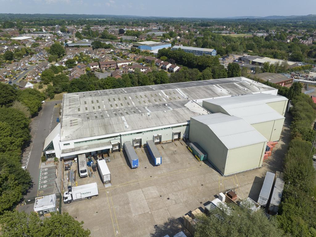 Bedford Road, Petersfield GU32 Industrial unit to rent