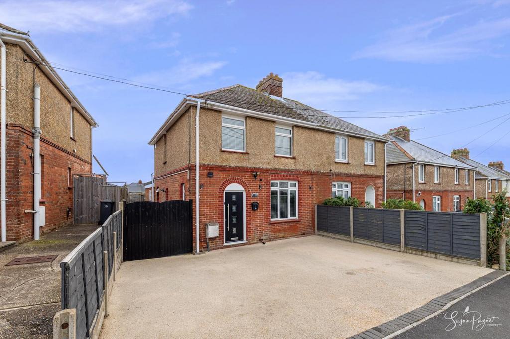 St. Michaels Road, St. Helens, Ryde 3 bed semi-detached house for sale ...