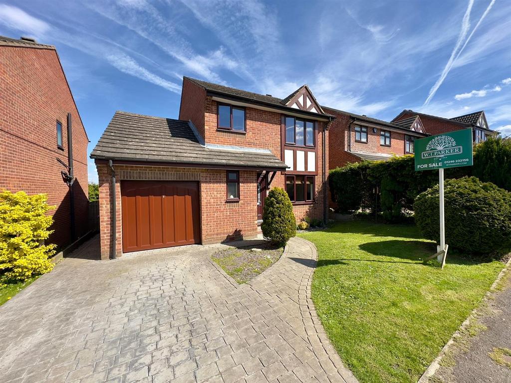 The Meadows, Ashgate, Chesterfield 4 bed detached house - £325,000