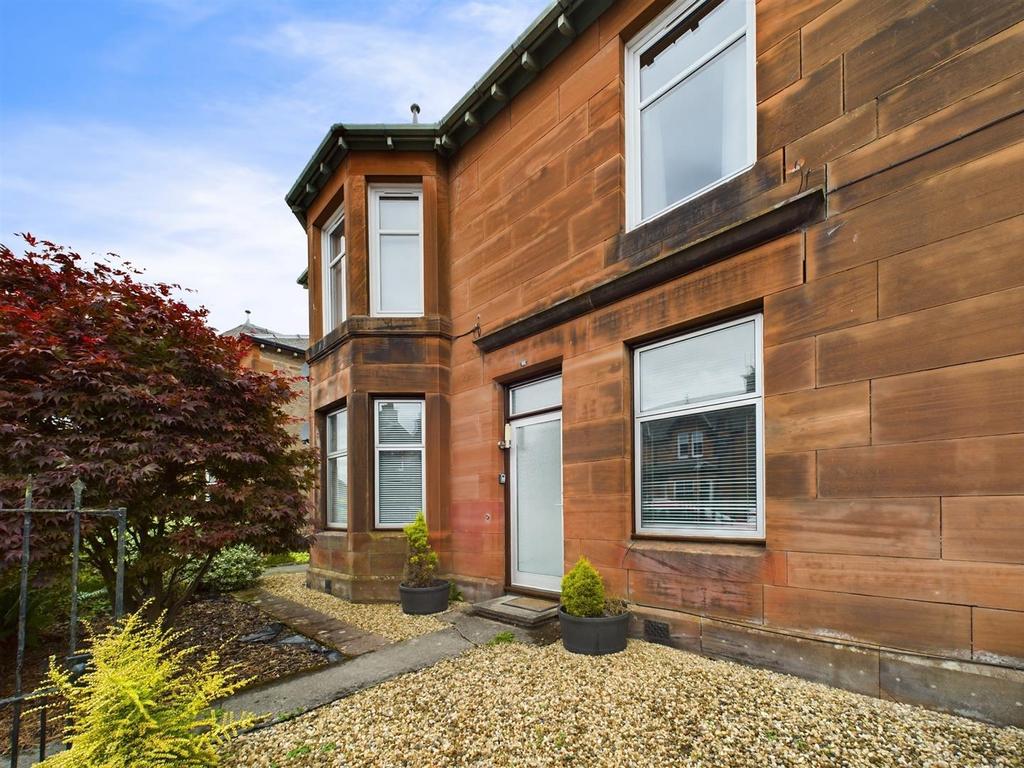 Muirton Place, Perth PH1 2 bed flat - £149,950