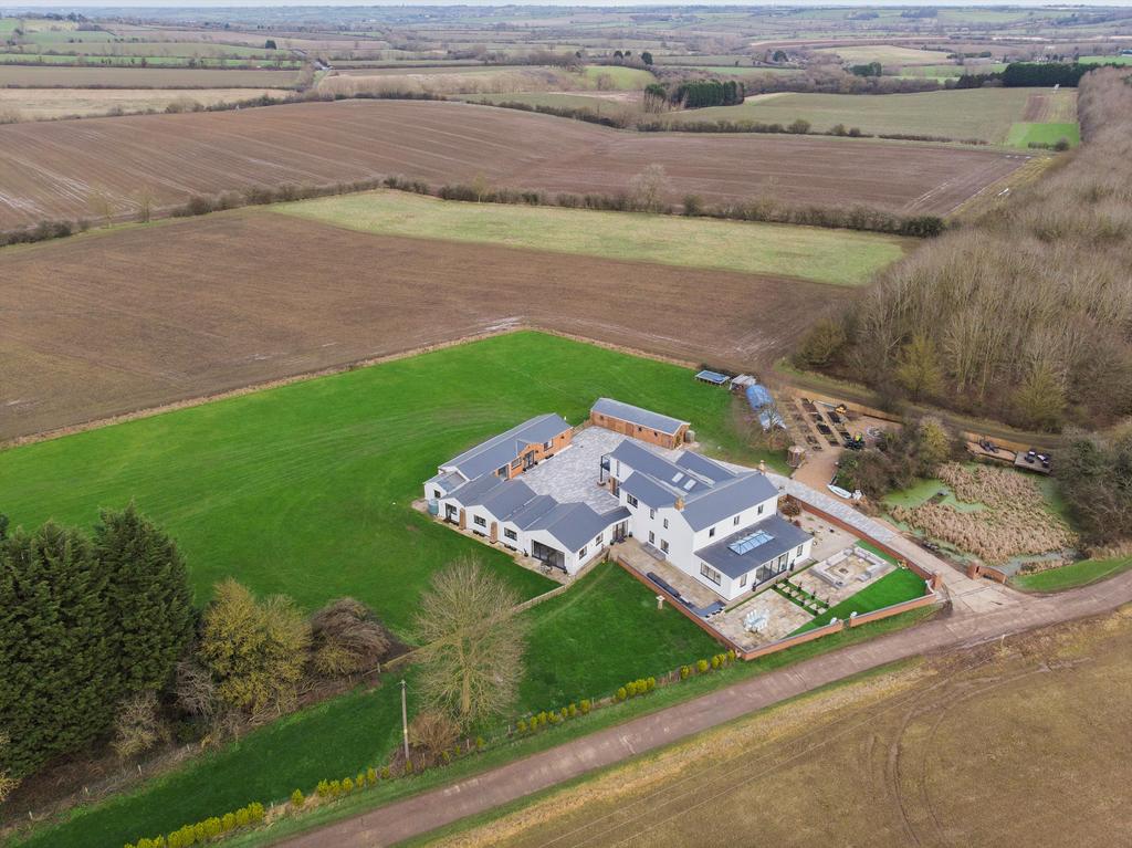 Near Staverton, Daventry, Northamptonshire, NN11 5 bed detached house ...