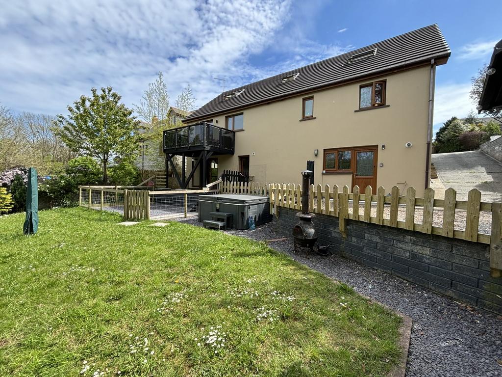 Liddeston Valley, Hubberston, Milford Haven, Pembrokeshire, SA73 5 bed ...