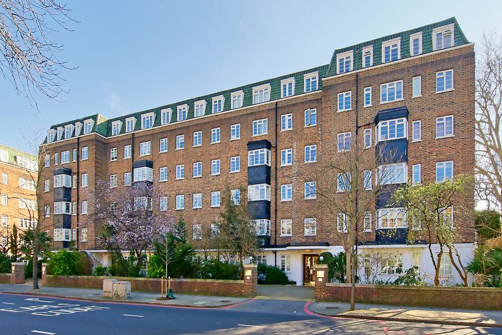 Marlborough Court Pembroke Road Kensington London W8 3 Bed Terraced