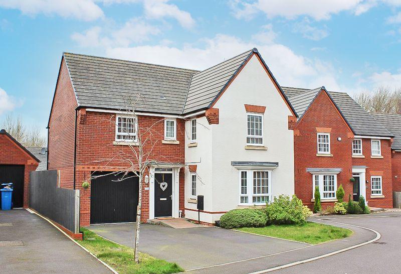 Bag Pool Way, BAGGERIDGE VILLAGE, DY3 4BL 4 bed detached house for sale ...