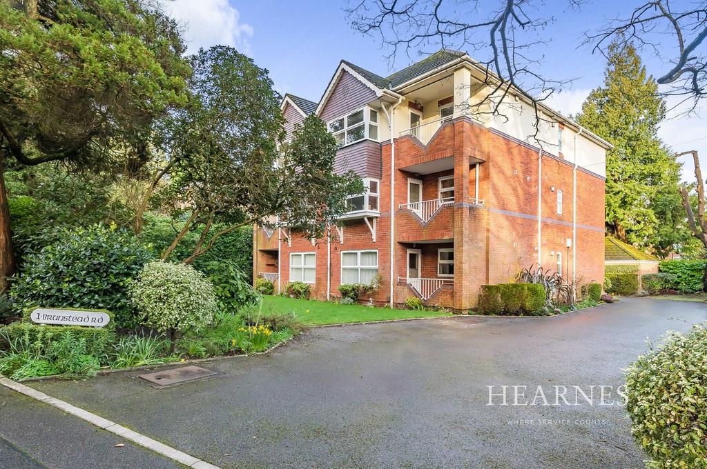 Brunstead Road, Branksome Gardens... 2 bed apartment - £280,000