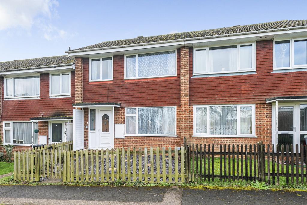 Primrose Close, Flitwick, MK45 3 bed terraced house - £290,000