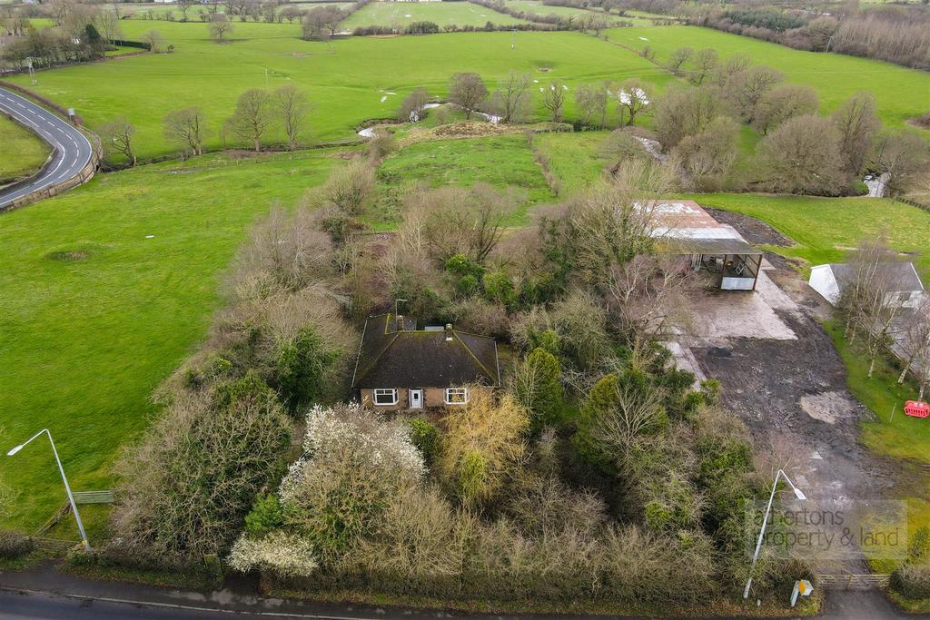 Longsight Road, Clayton Le Dale, Ribble Valley 2 bed detached bungalow ...