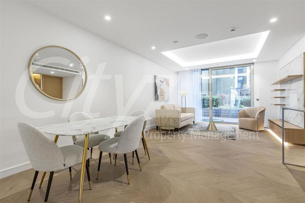 The Haydon, 16 Minories, London EC3N 2 bed flat - £3,900 pcm (£900 pw)