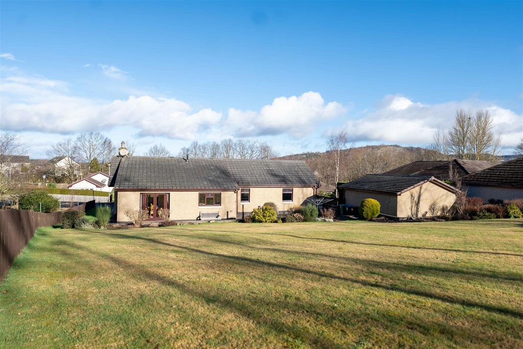 Rhynd Lane, Perth 4 bed bungalow for sale - £337,000