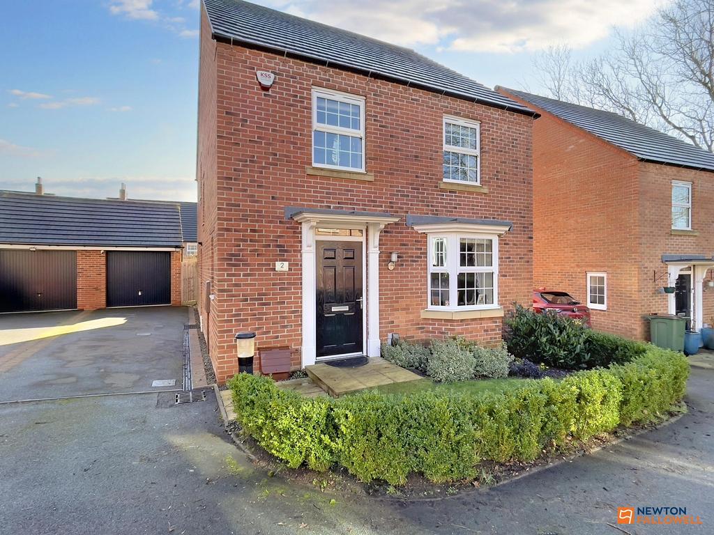 Grant Court, Coalville, LE67 4 bed detached house - £299,950