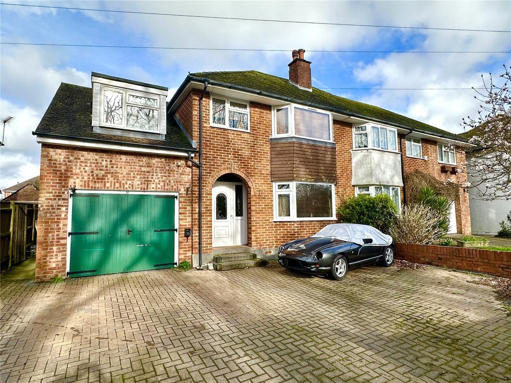 Priestlands Road, Pennington... 4 bed semi-detached house - £650,000