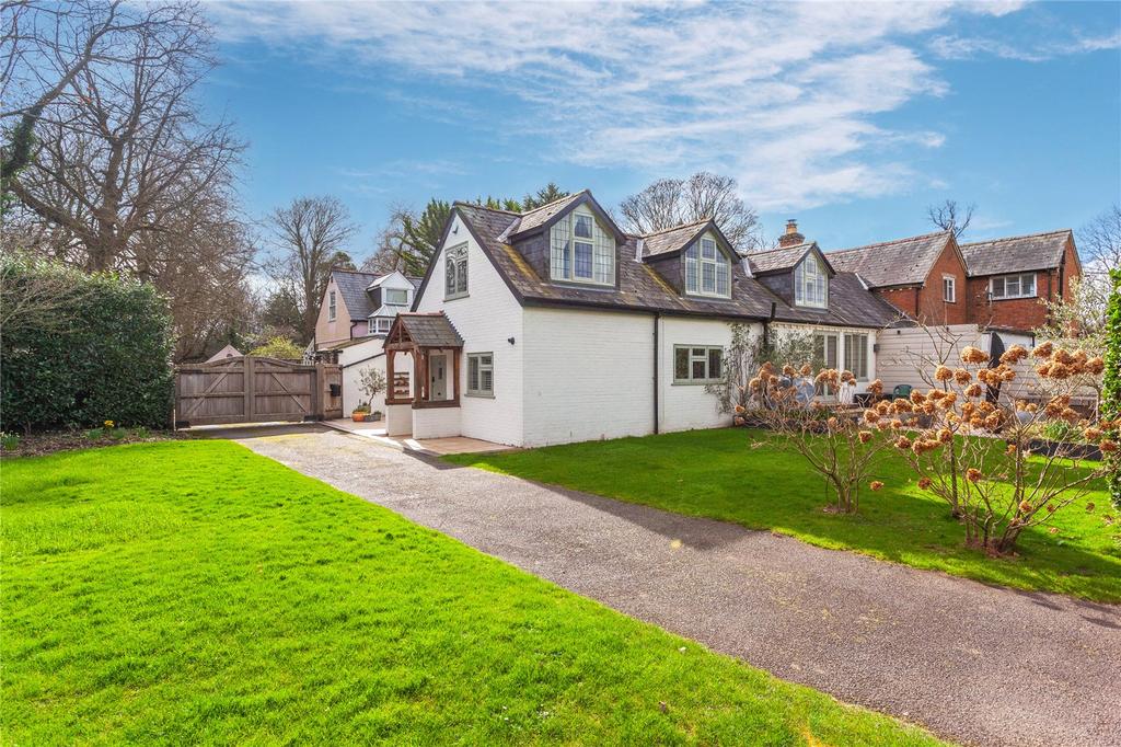 Remenham Hill, Henley-on-Thames RG9 3 bed semi-detached house - £1,500,000