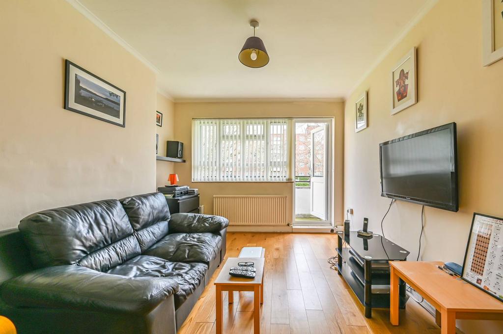 Busby House, Streatham, London, SW16 2 bed flat - £300,000