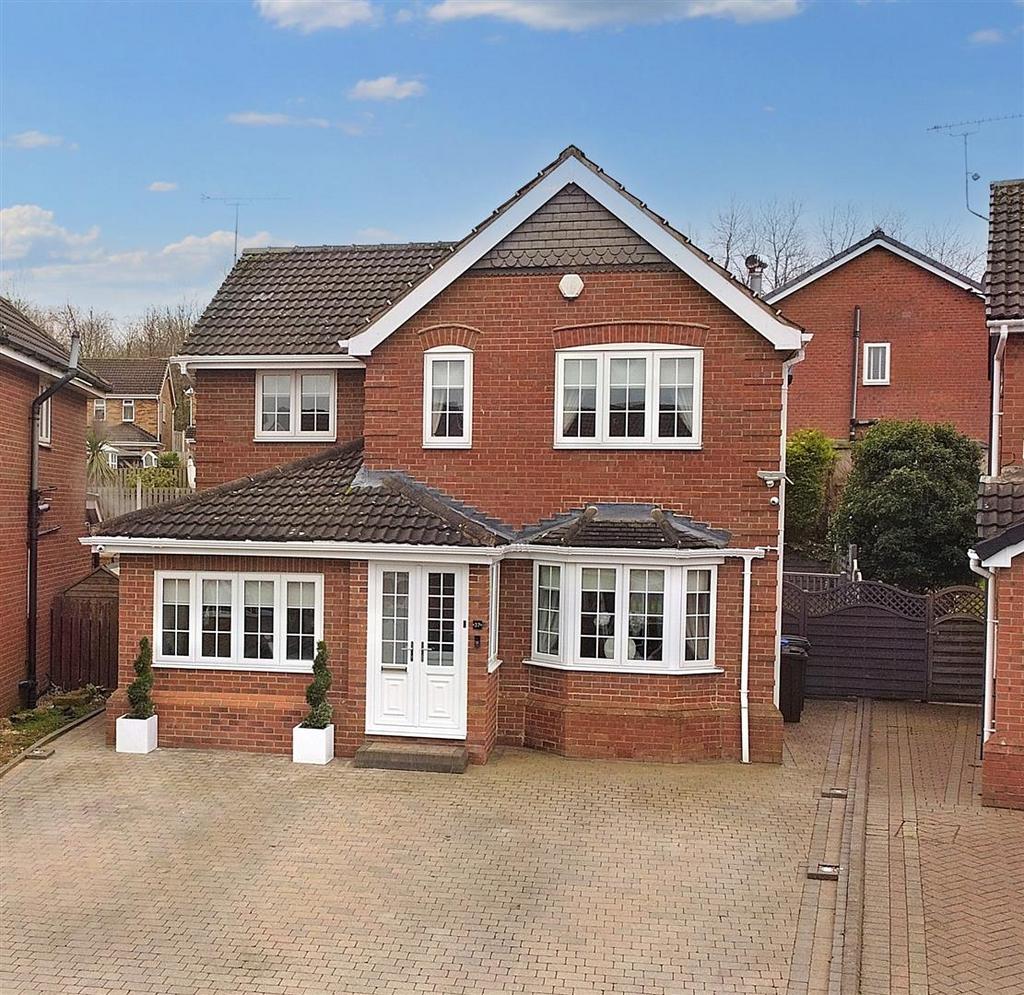 Monteney Gardens, Sheffield 4 bed detached house - £325,000