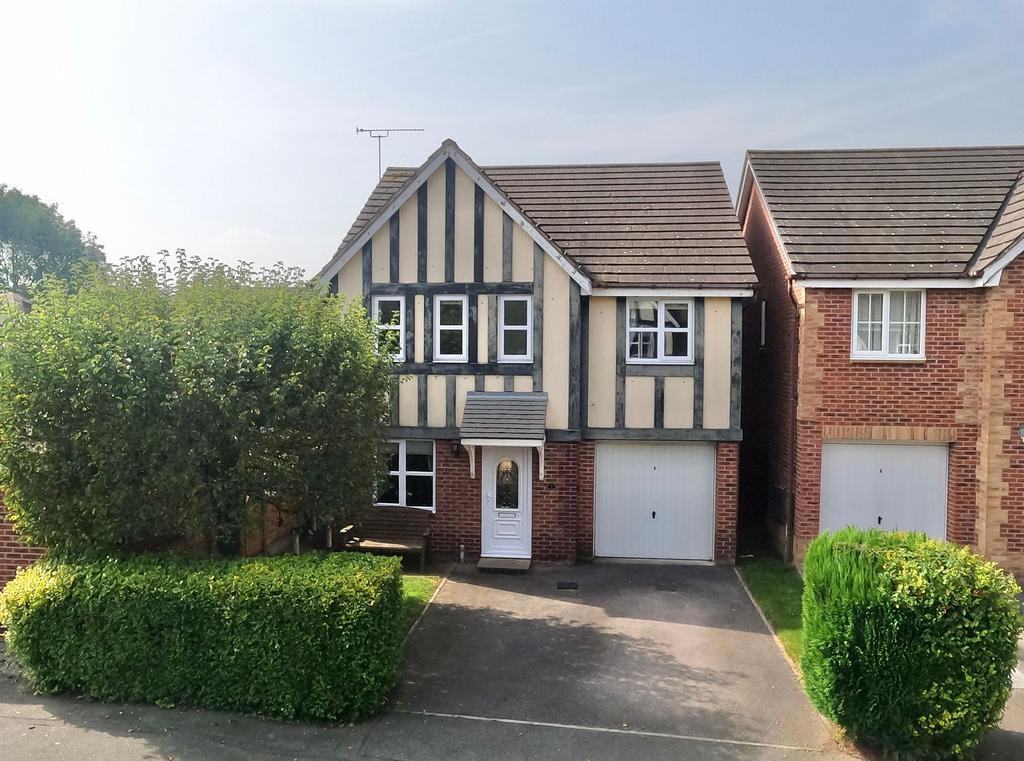 Comberbach Drive, Nantwich, CW5 4 bed detached house - £315,000