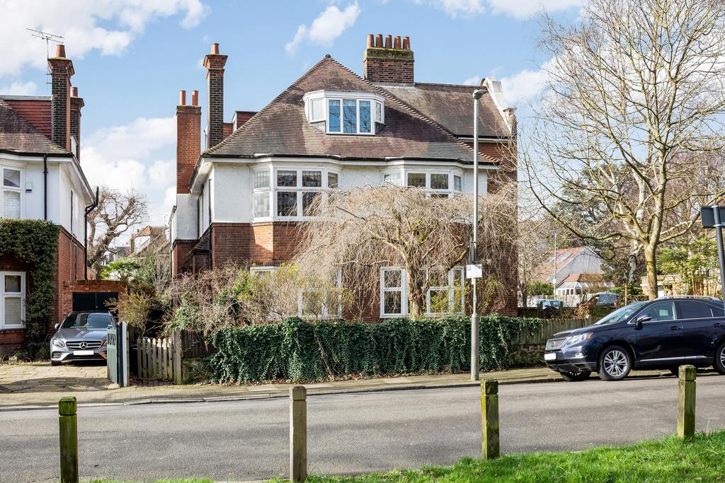 Lyford Road, London, SW18 8 bed detached house - £5,750,000