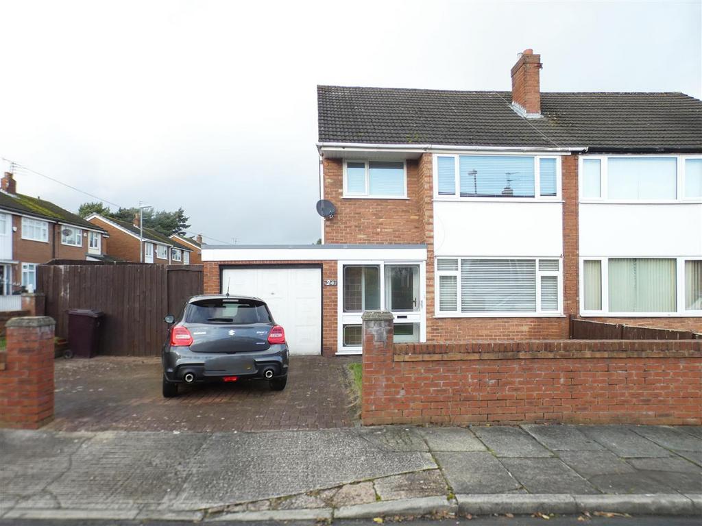 Fernbank Avenue, Huyton, Liverpool 3 bed semi-detached house - £235,000