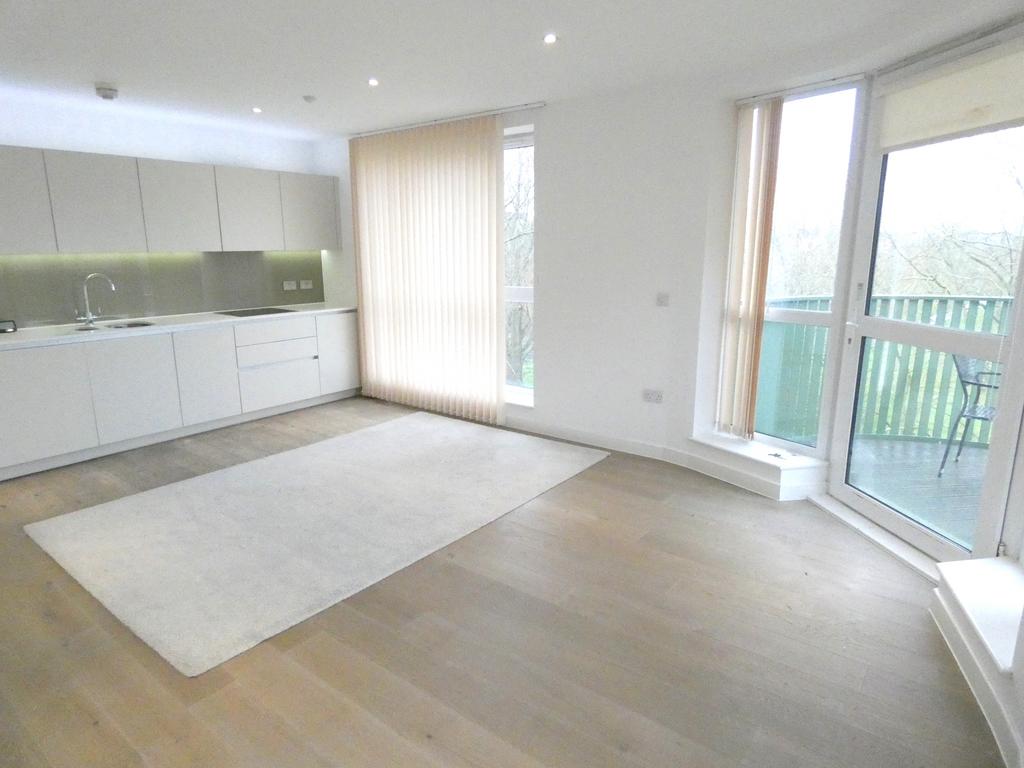 Maltby house, Ottley Drive, London SE3 2 bed apartment - £2,100 pcm (£ ...