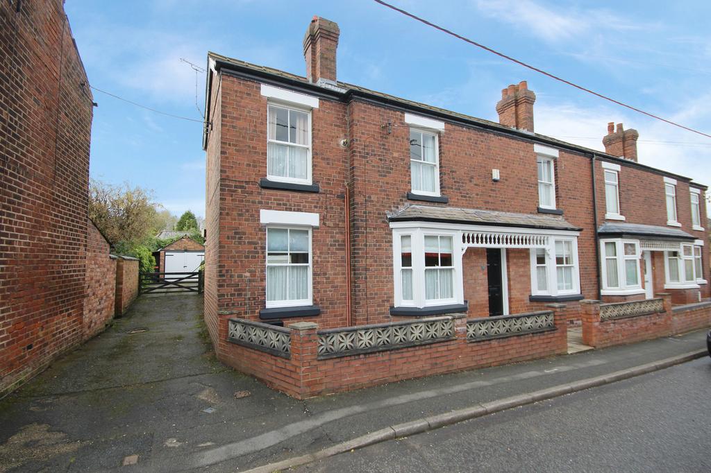 West Road, Weaverham, CW8 2 bed semi-detached house - £300,000