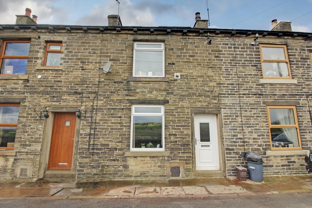 Thorney Lane, Midgley 2 bed terraced house - £220,000