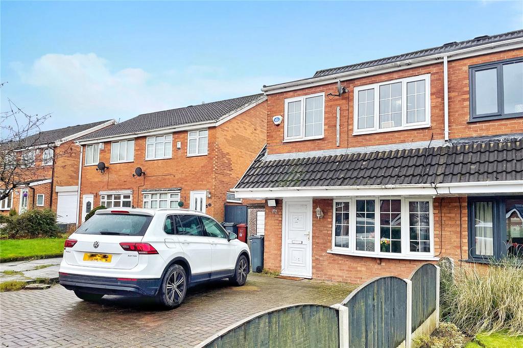 The Fairway, New Moston, Manchester, M40 3 bed semi-detached house - £ ...