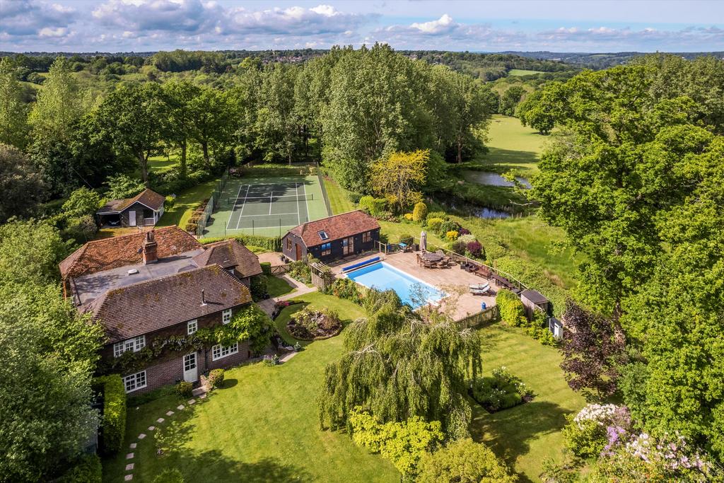 Franks Hollow Road, Bidborough... 5 bed detached house for sale - £ ...