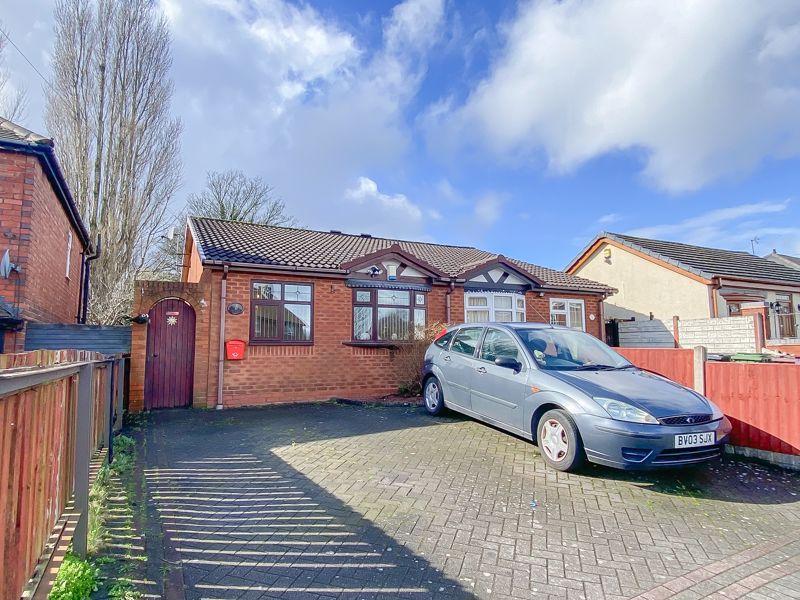 Edinburgh Road, Bilston, WV14 8EF 2 bed bungalow - £174,950