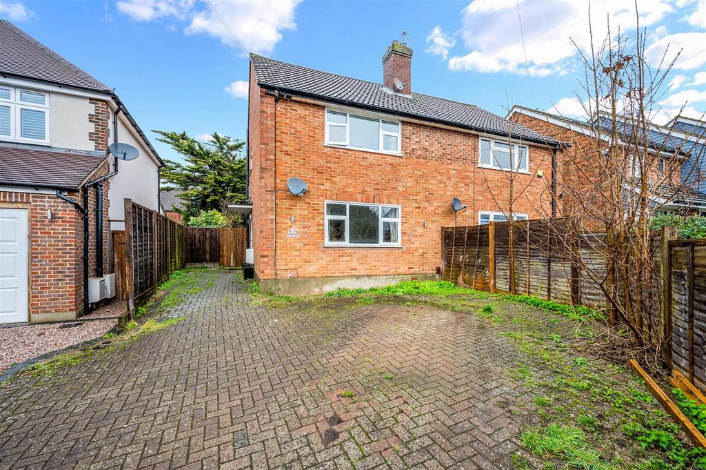 Nork Gardens, Banstead 3 bed semi-detached house - £499,950