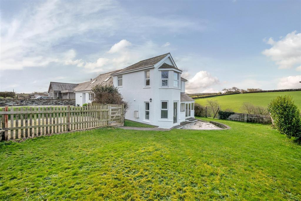 Crackington Haven, Bude 2 bed semi-detached house - £375,000