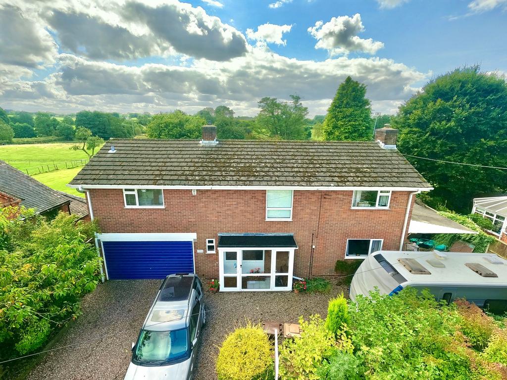 Pershall, Eccleshall, ST21 4 bed detached house for sale - £520,000