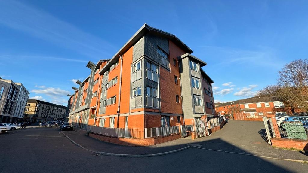 Keith Court, Glasgow G11 1 bed flat - £850 pcm (£196 pw)