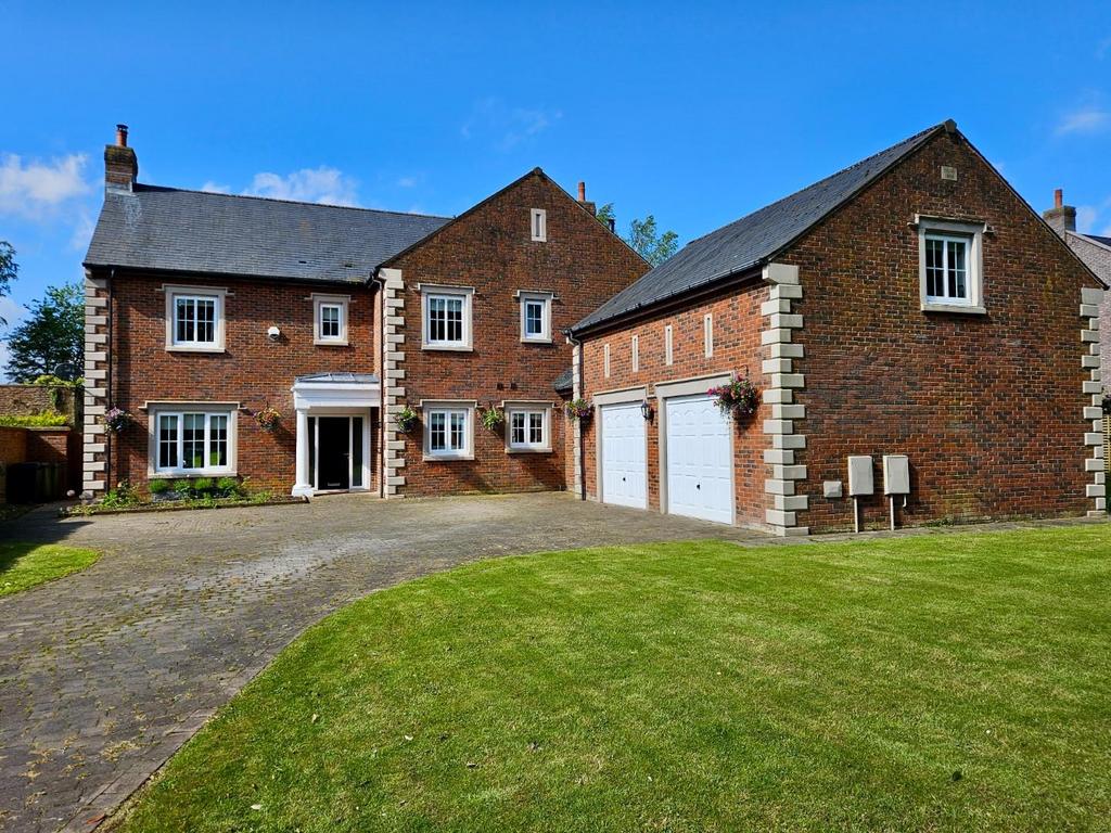 The Woodlands, Hayton, Brampton, CA8 5 bed detached house - £750,000