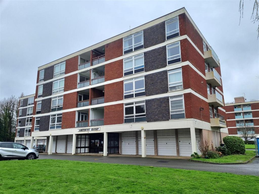 Amethyst Court, Chelmscote Road... 2 bed house - £200,000