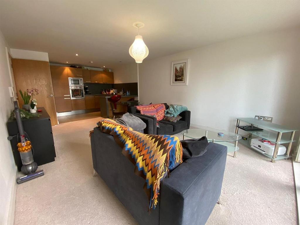 Britton House, Lord Street, Manchester 2 bed apartment - £1,200 pcm (£ ...