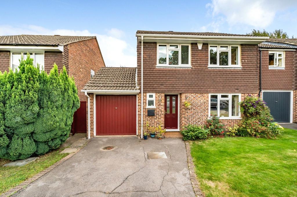 Keepers Close, Guildford GU4 4 bed detached house - £725,000