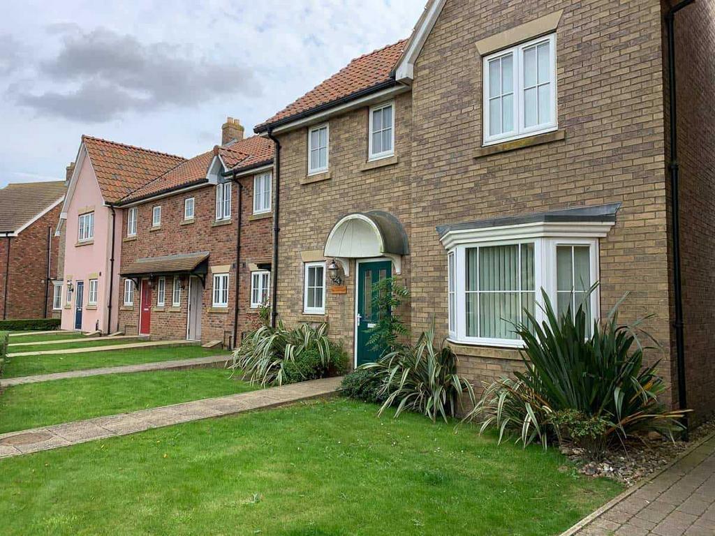 Lobster Cottage, The Bay, Filey 2 bed house for sale - £149,950