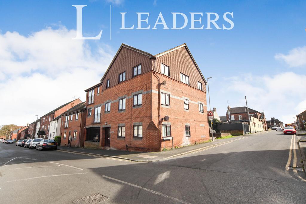 Bunkers Court - LU6 1PZ - LET AGREED 1 bed property - £800 pcm (£185 pw)