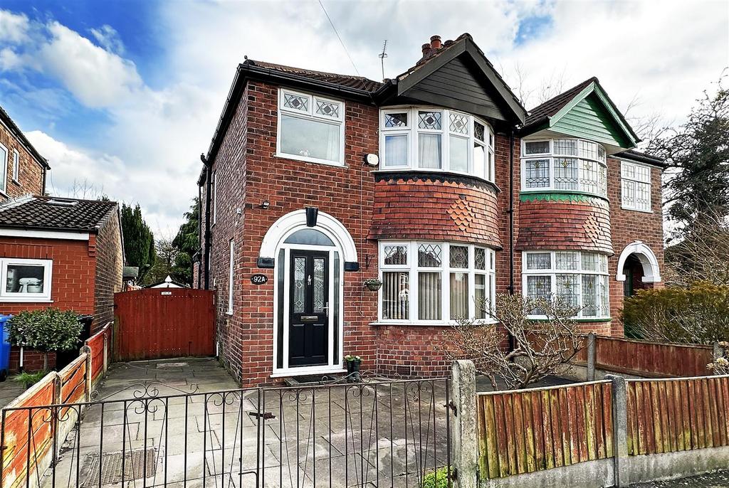 Riddings Road, Timperley 3 bed semi-detached house - £375,000
